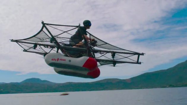 Un engin volant électrique individuel dévoilé en Californie