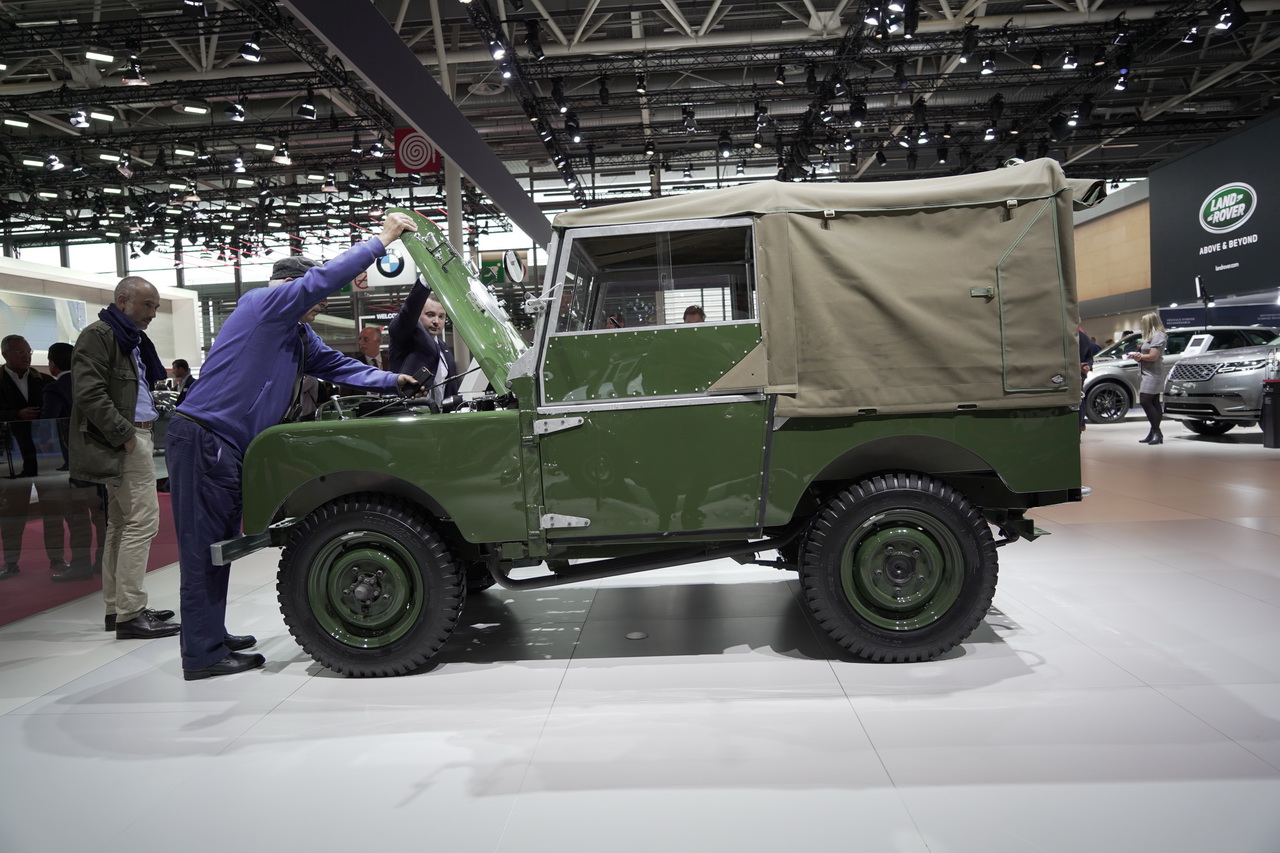 Photos Land-Rover au mondial de l'auto 2018 - L'argus.fr