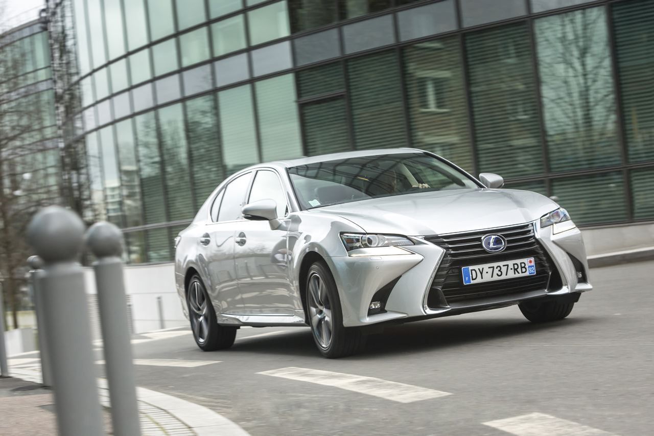Essai Lexus GS 300h (2016) : douceur, puissance et bonus