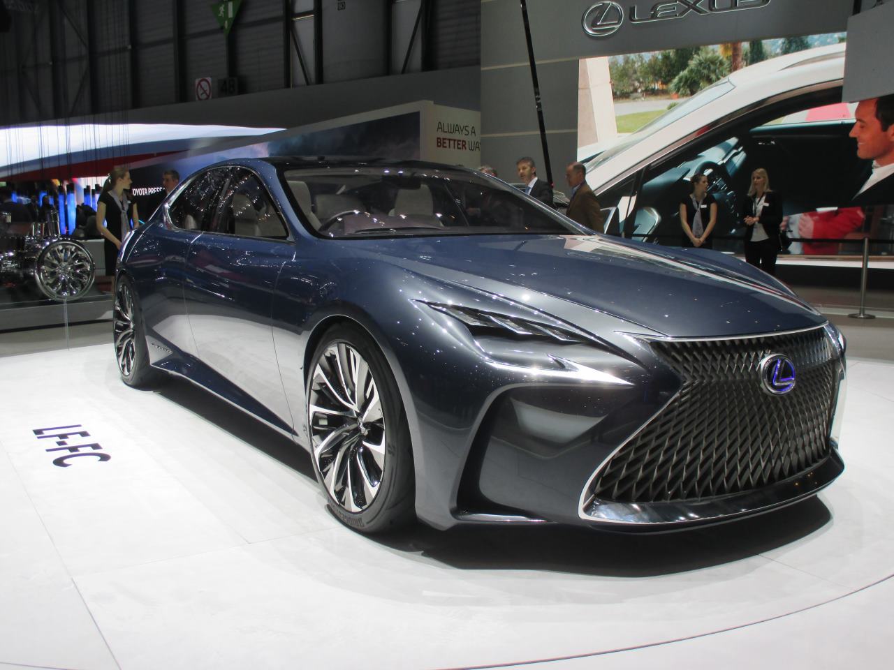 Lexus LF-FC : une grande berline hydrogène prévue pour 2020 - Photo #1 ...