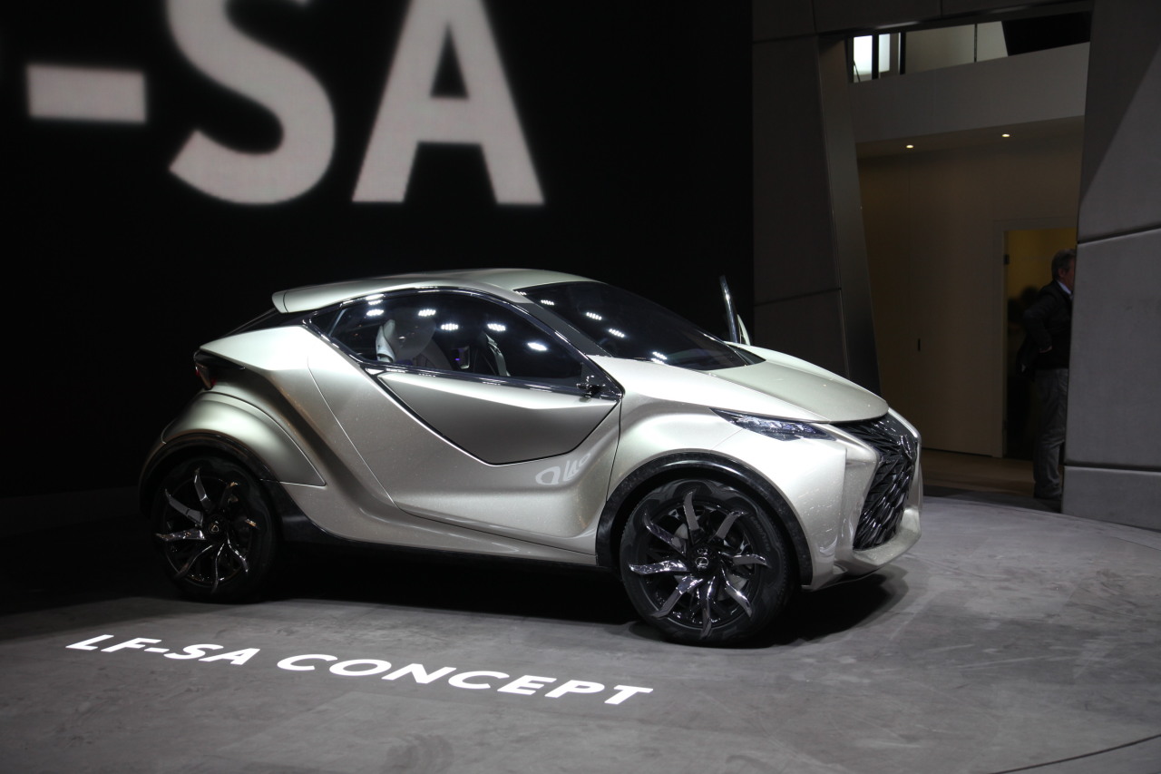 Lexus LF-SA Concept : la Toyota iQ selon Lexus