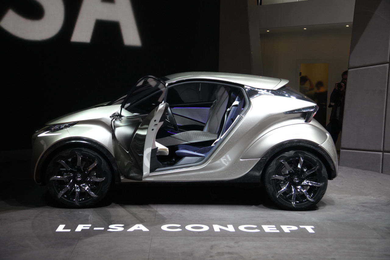 Lexus LF-SA Concept : la Toyota iQ selon Lexus - Photo #2 - L'argus