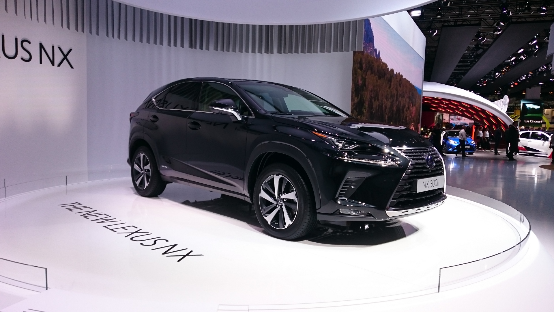 Tarifs Lexus NX 300h 2017 : les prix de la version restylée