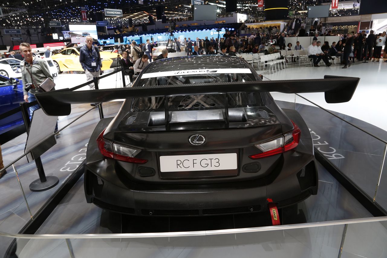 Lexus RC F GT3, parée pour la piste ! - L'argus