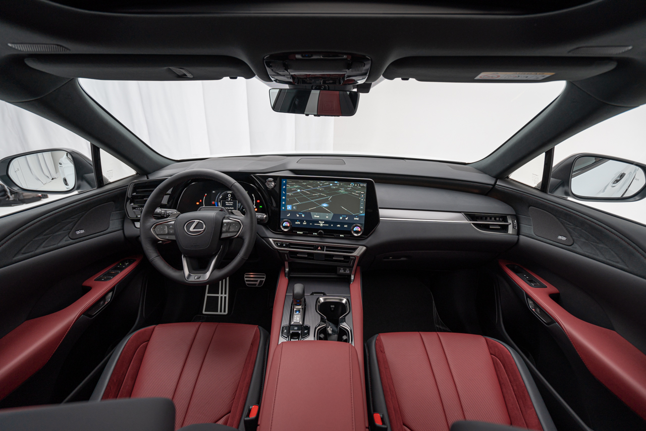 Nouveau Lexus RX (2022). Hybride rechargeable et performance - Photo #9 ...
