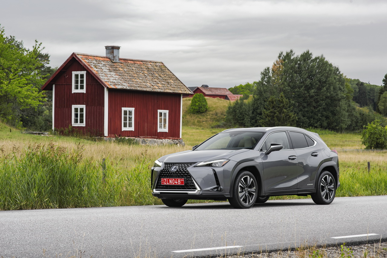 Essai Lexus UX 250h : notre avis sur le nouveau SUV hybride - Photo #22 ...