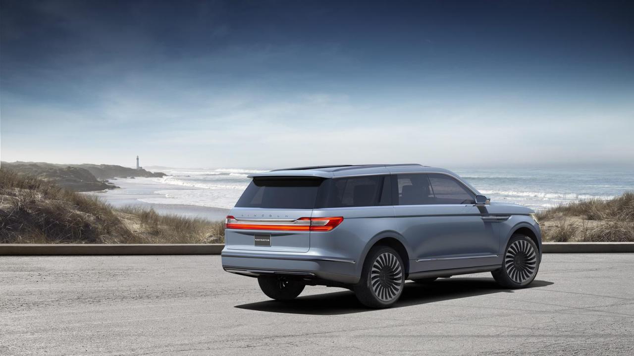 Lincoln Navigator Concept : portes spectaculaires, air de Range Rover