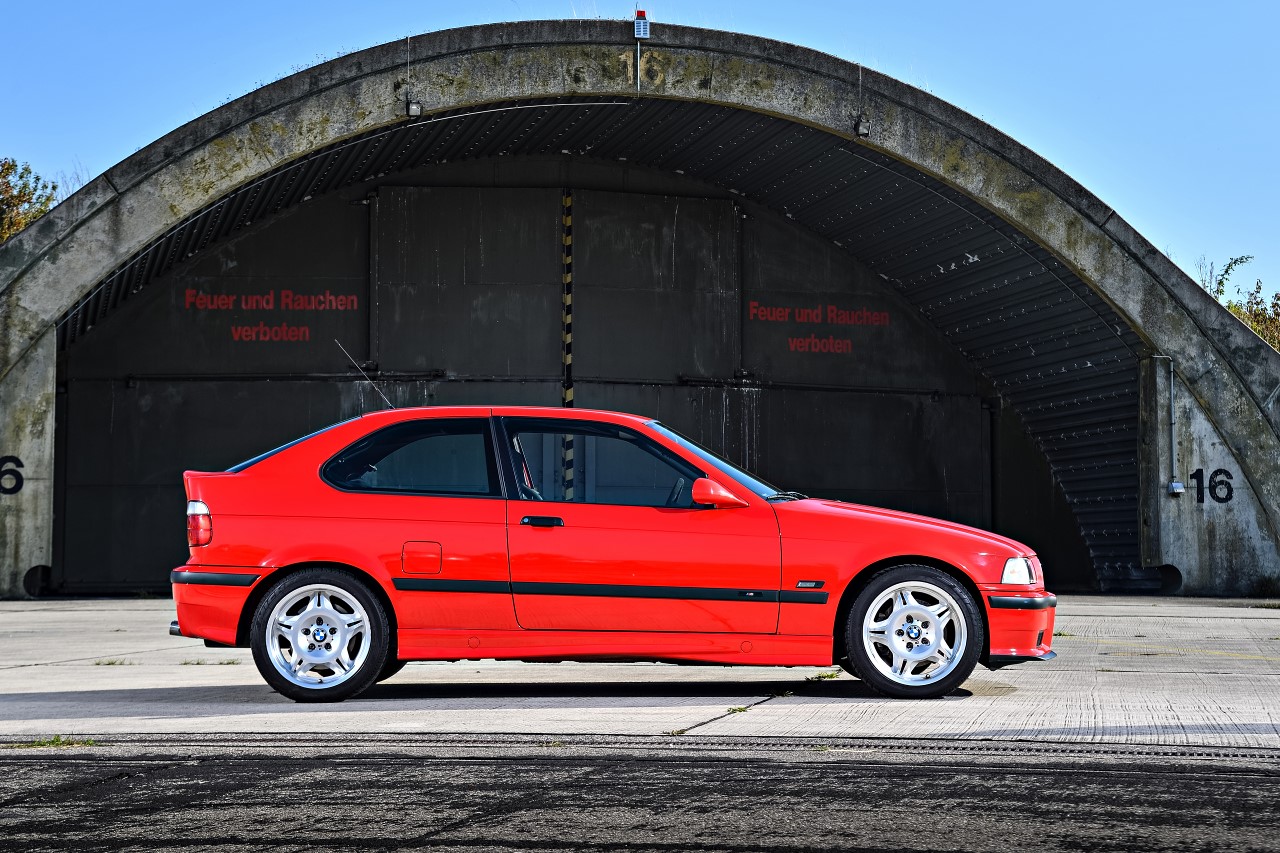 BMW M3 E36 (1992). La première M3 à six cylindres a 30 ans