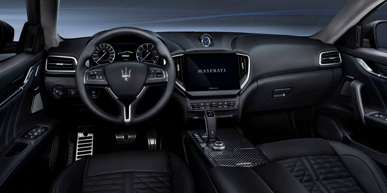 Maserati Ghibli Hybrid : quatre cylindres et micro-hybridation