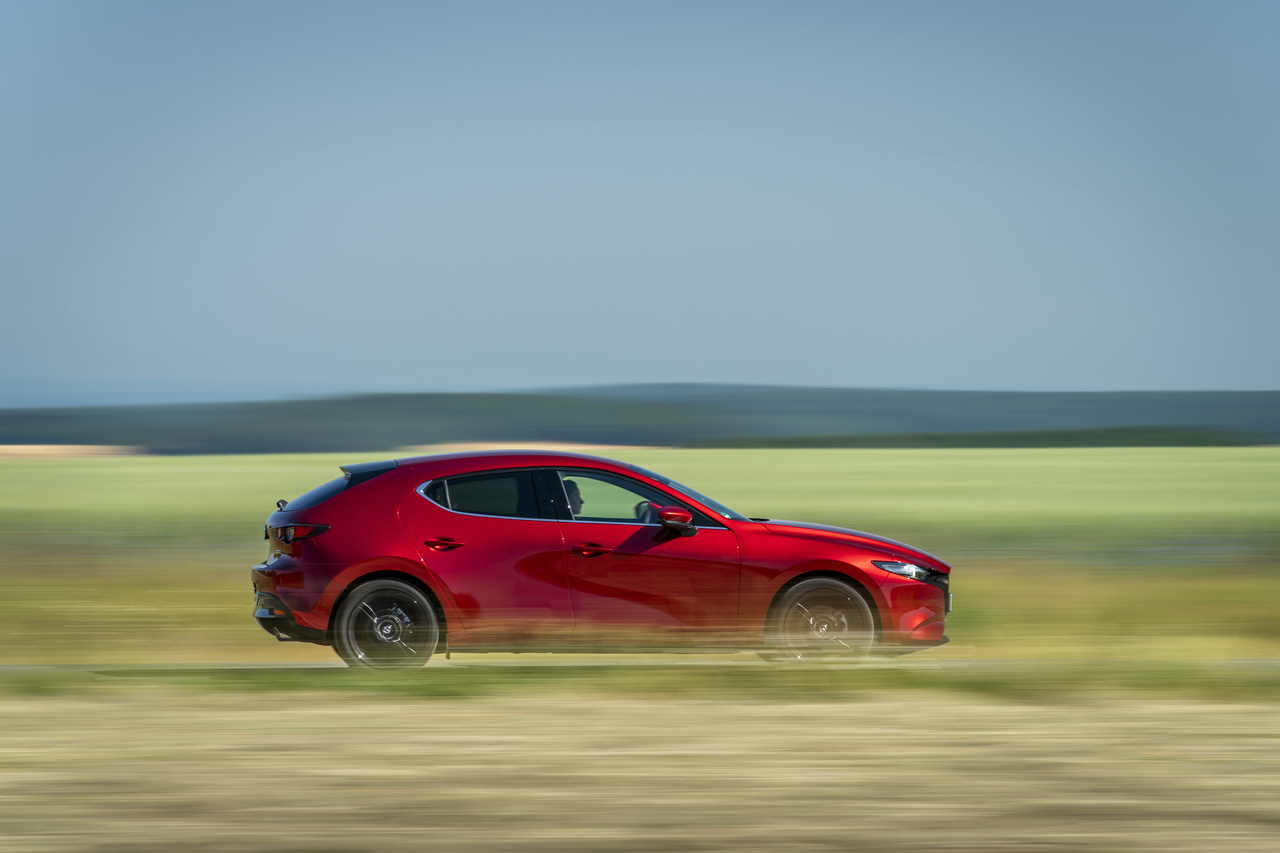 Photo 3 - Mazda 3 Skyactiv-X 180 ch (2019) - Essai Mazda 3 Skyactiv-X ...