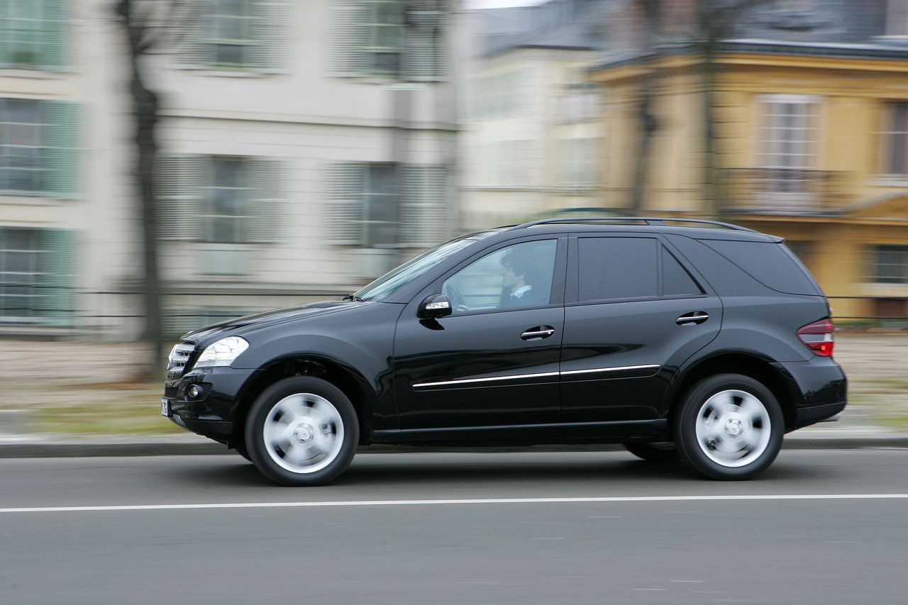 Diaporama et photos - Essai du Mercedes ML 420 CDI 4MATIC (2007) | L'Argus