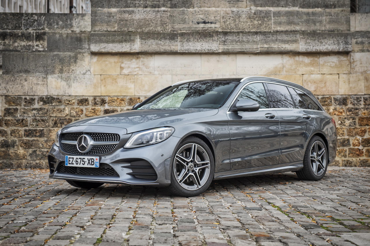 Photo 15 - mercedes c220d amg line - Mercedes Classe C 220d break ...