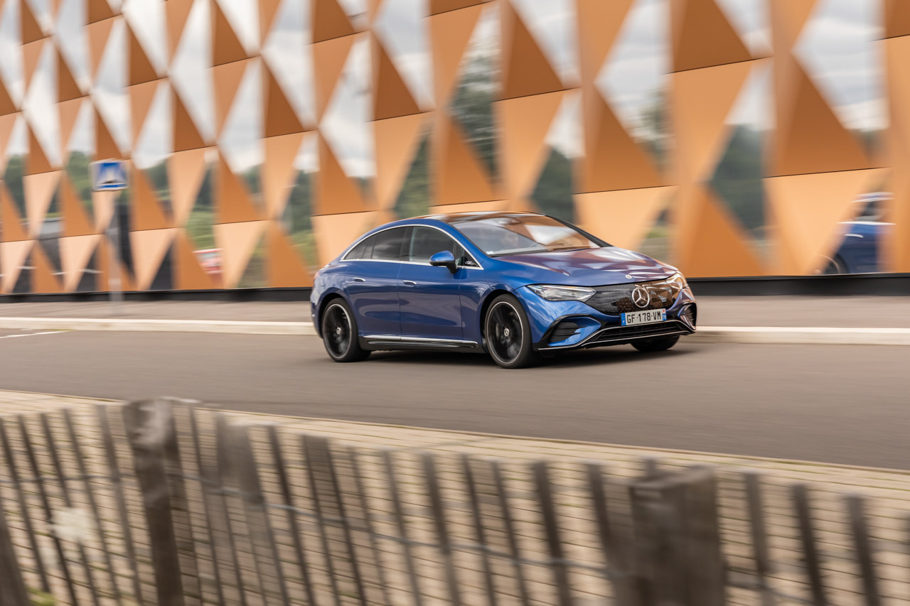 Test d'autonomie Mercedes EQE : nouveau record chez les routières