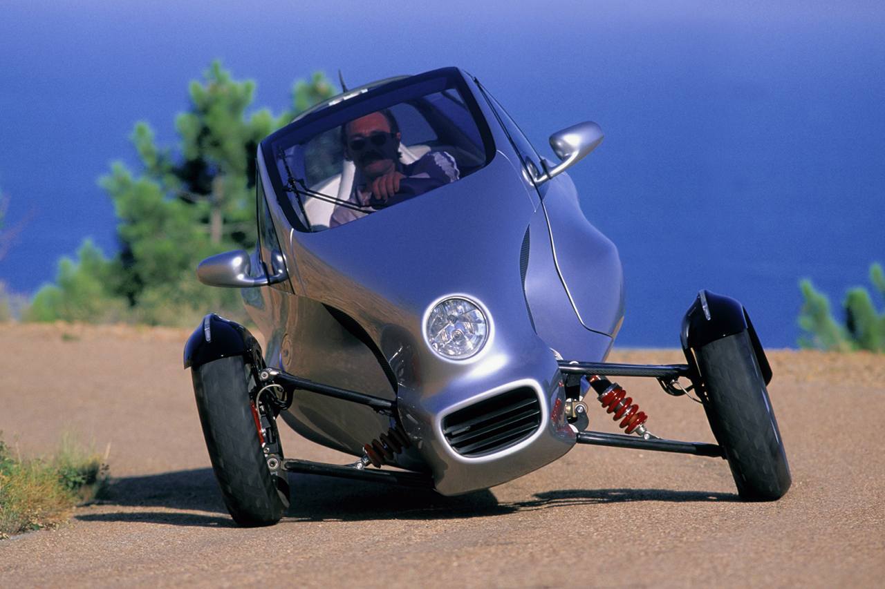 Photo 23 - Mercedes F300 Life Jet - Les concepts Mercedes les plus étranges