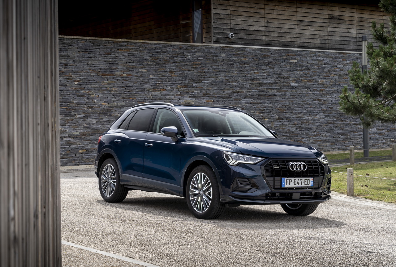 Photo 54 - Audi Q3 (2019) - Essai comparatif : le Mercedes GLA (2020 ...