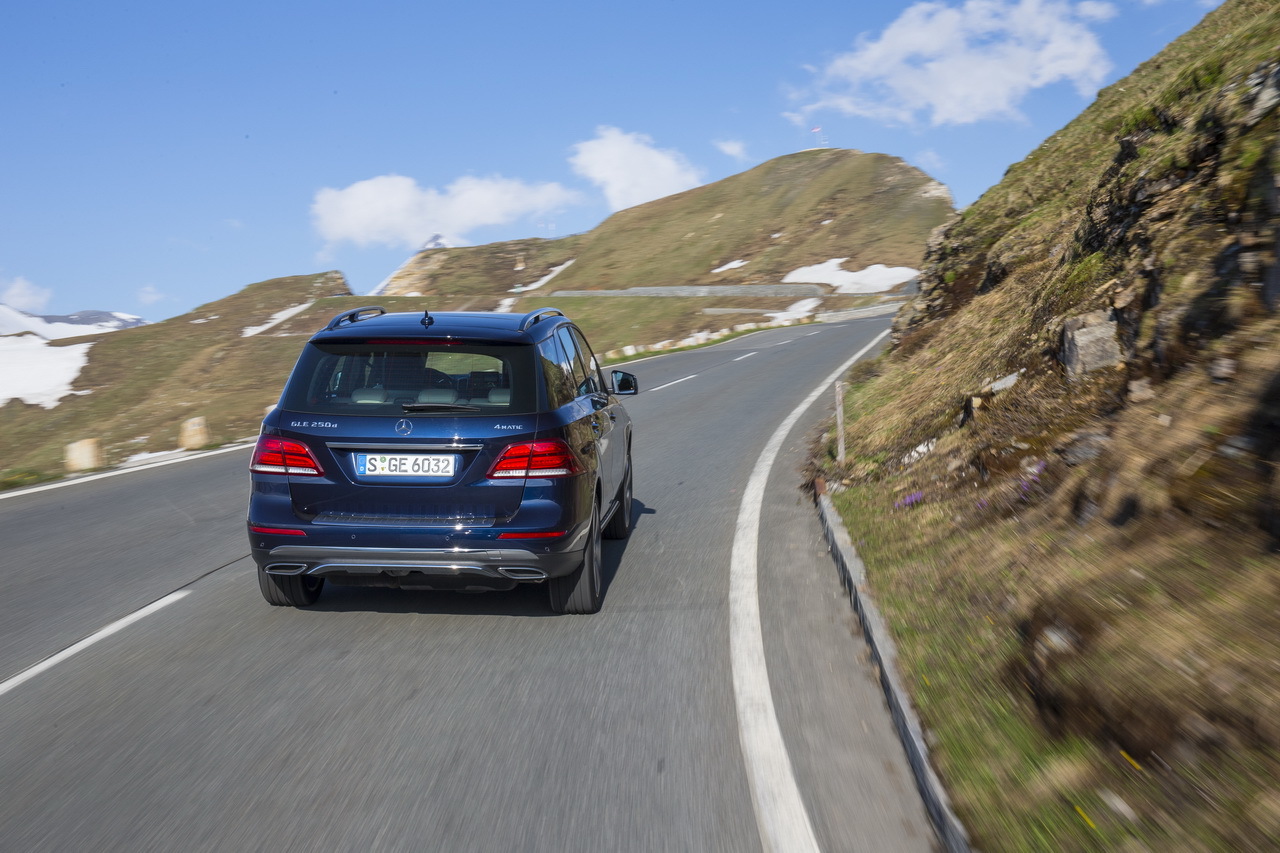 Diaporama et photos - Test Mercedes GLE 250 d (2015) : l'essai du ...