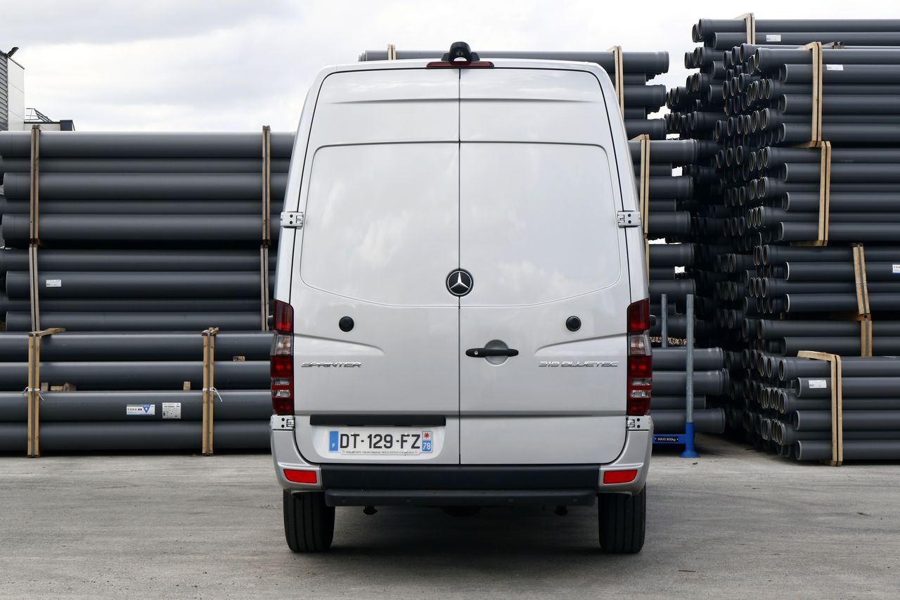 Essai Mercedes Sprinter L2H2 319 CDI BlueTEC « Edition Sprinter » 2016 ...