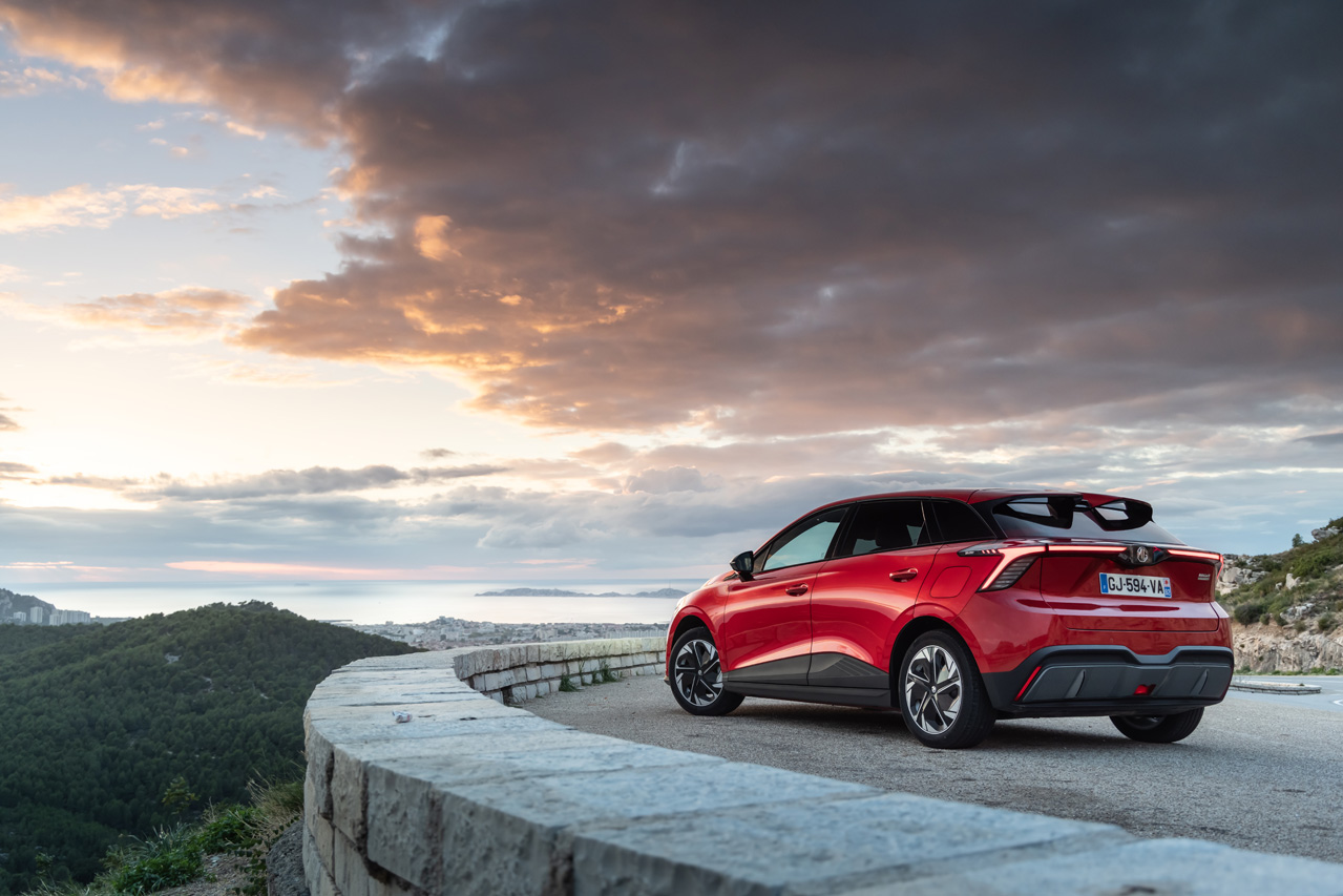 Photo 9 - Fiche technique MG4 64 kWh 2022 - Essai MG4 Luxury : notre ...