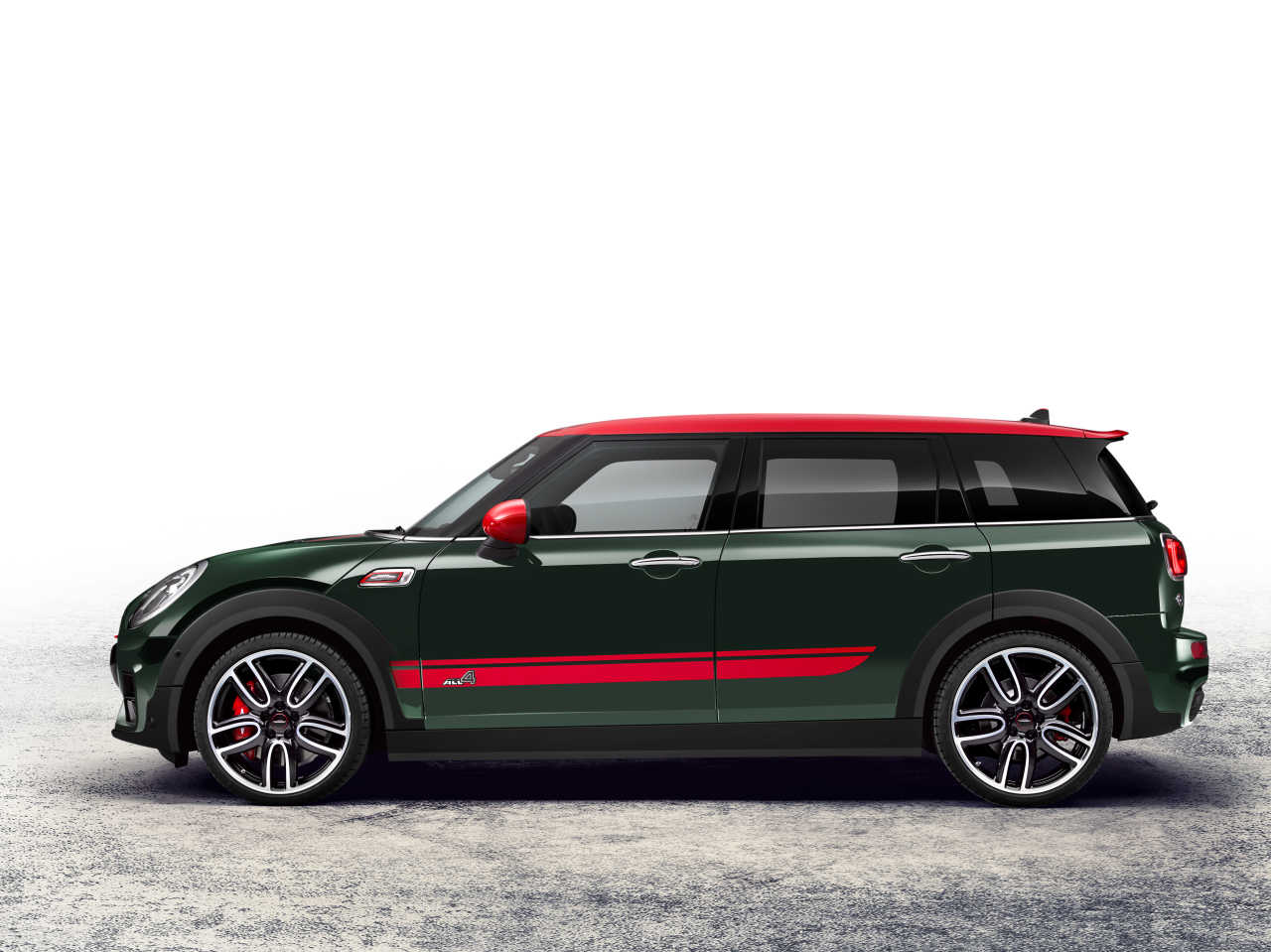 Mini Clubman JCW 2017, photos et vidéo du break Mini John Cooper Works ...