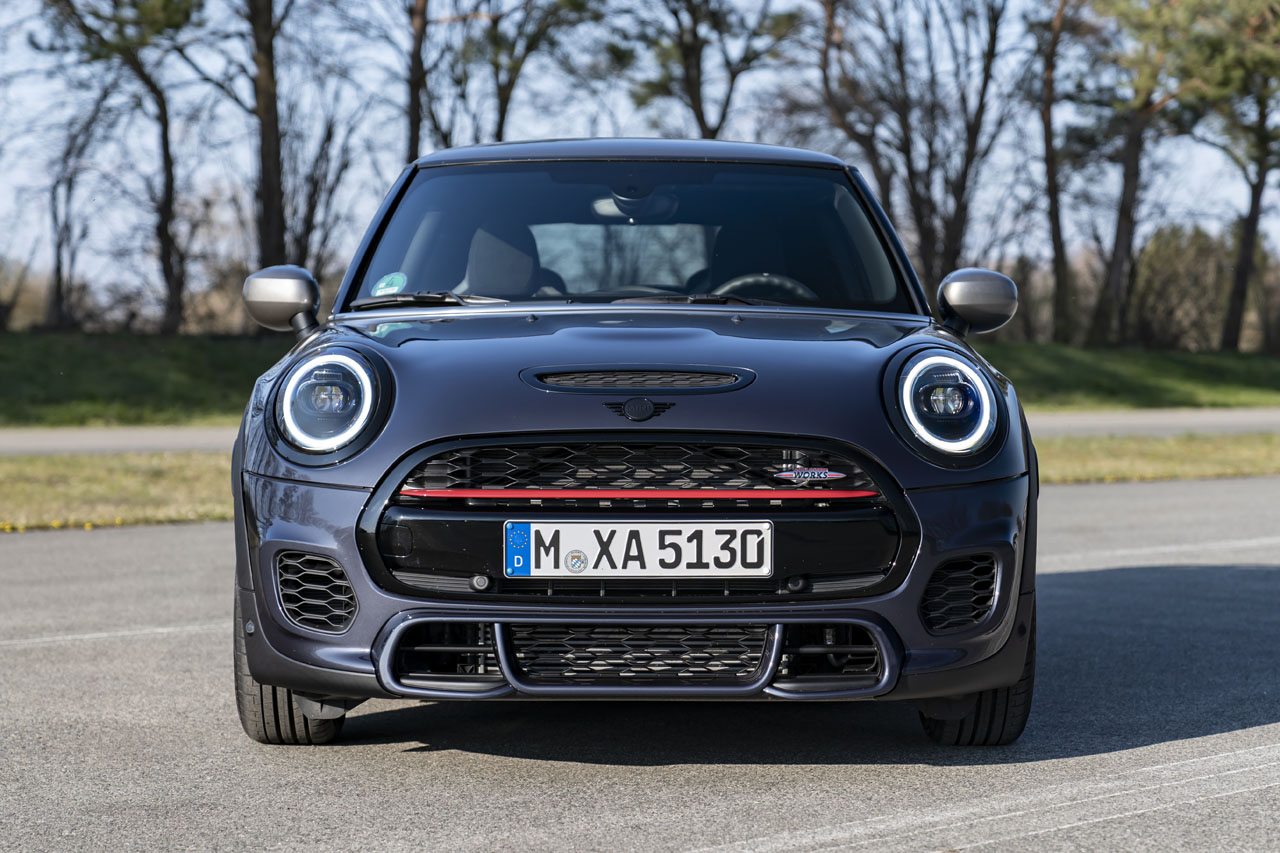 Mini John Cooper Works : un GP pack pour le look