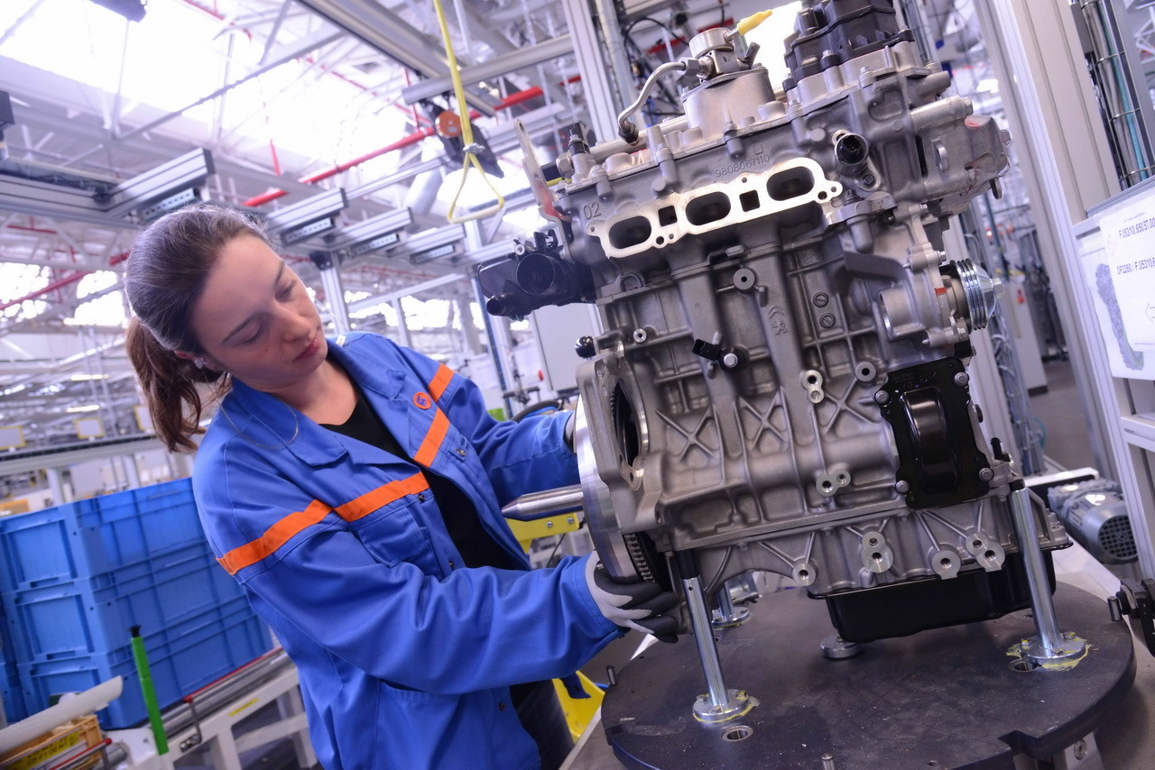 Photo 3 - Moteur PSA 1.2 PureTech 110 et 130 ch fabriqué à la Française ...