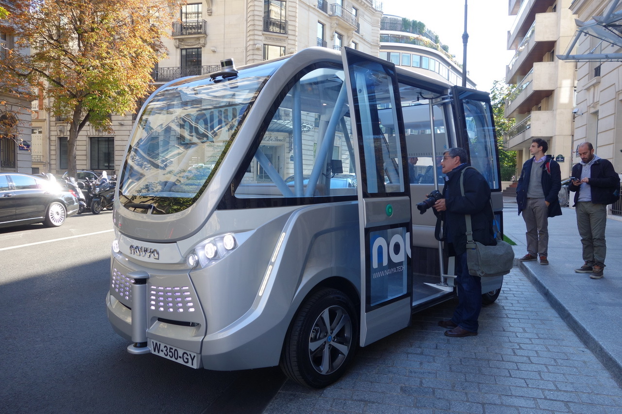 Photo 7 - Navya Arma - Navya Arma (2015) : la navette électrique et ...