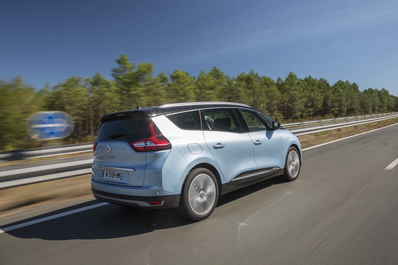 Photo 40 - grand scenic 4 dci 165 vue de l'arrière - Renault Scénic 4 ...