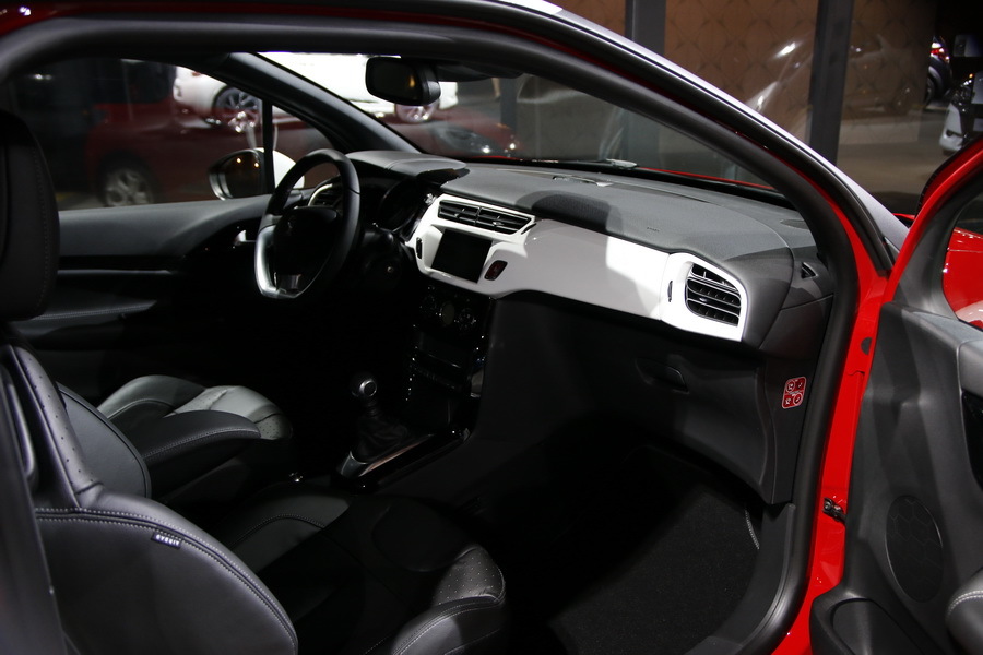 Nouvelle DS3 (2016). Toutes les photos exclusives de la présentation ...