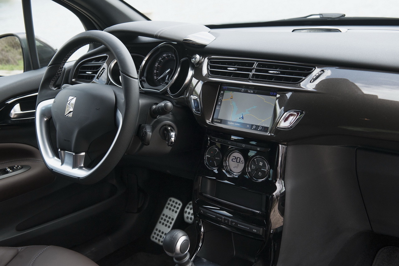 Photo 36 - habitacle nouvelle DS3 2016 - Essai DS3 restylée (2016) : le ...