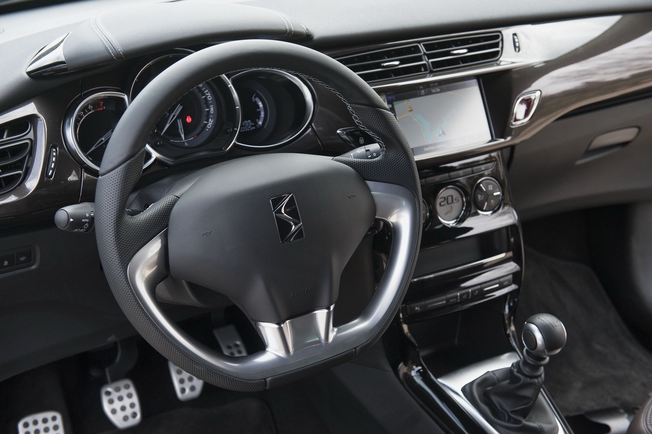 Photo 37 - nouvelle DS3 photo intérieur - Essai DS3 restylée (2016 ...