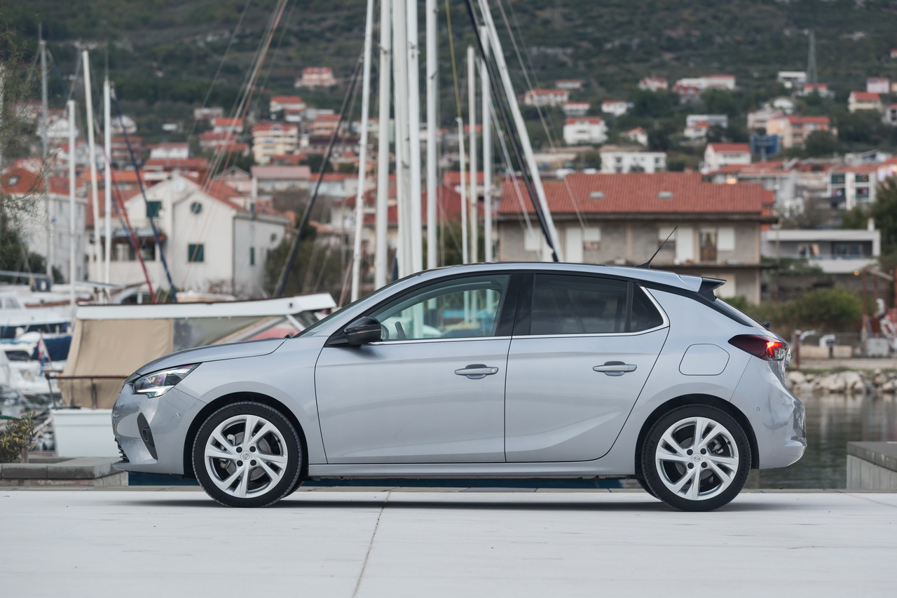 2019 - [Opel] Corsa F [P2JO] - Page 24