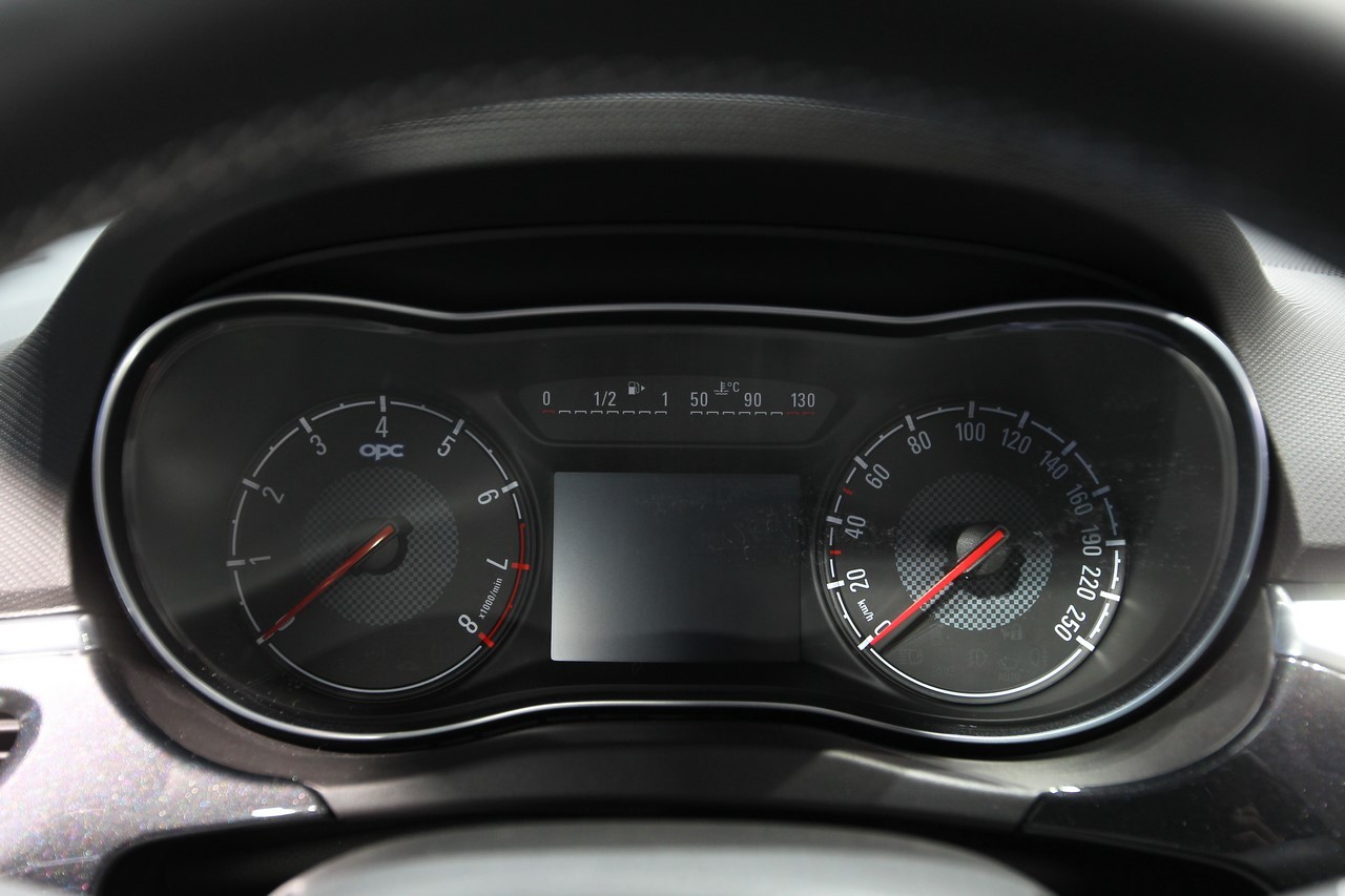 Salon de Genève 2015 : l'Opel Corsa OPC entre en scène - Photo #14 - L ...