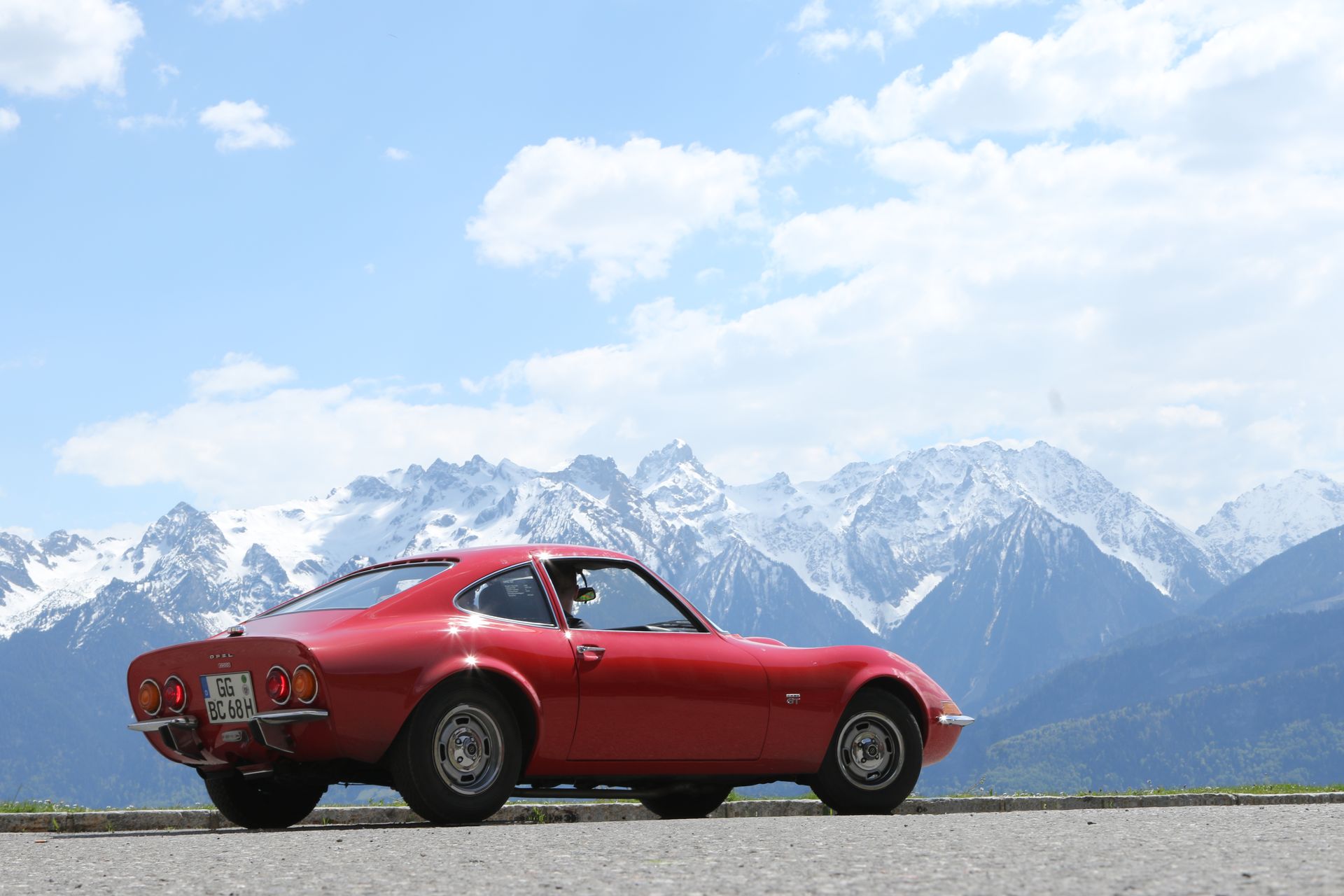 Photo 15 - Opel GT - Opel GT : la mini-Corvette fête ses 50 ans