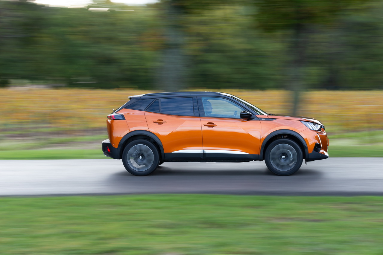 Photo 2 - 2008 BlueHDi 130 EAT8 (2020) - Essai Peugeot 2008 GT Line ...