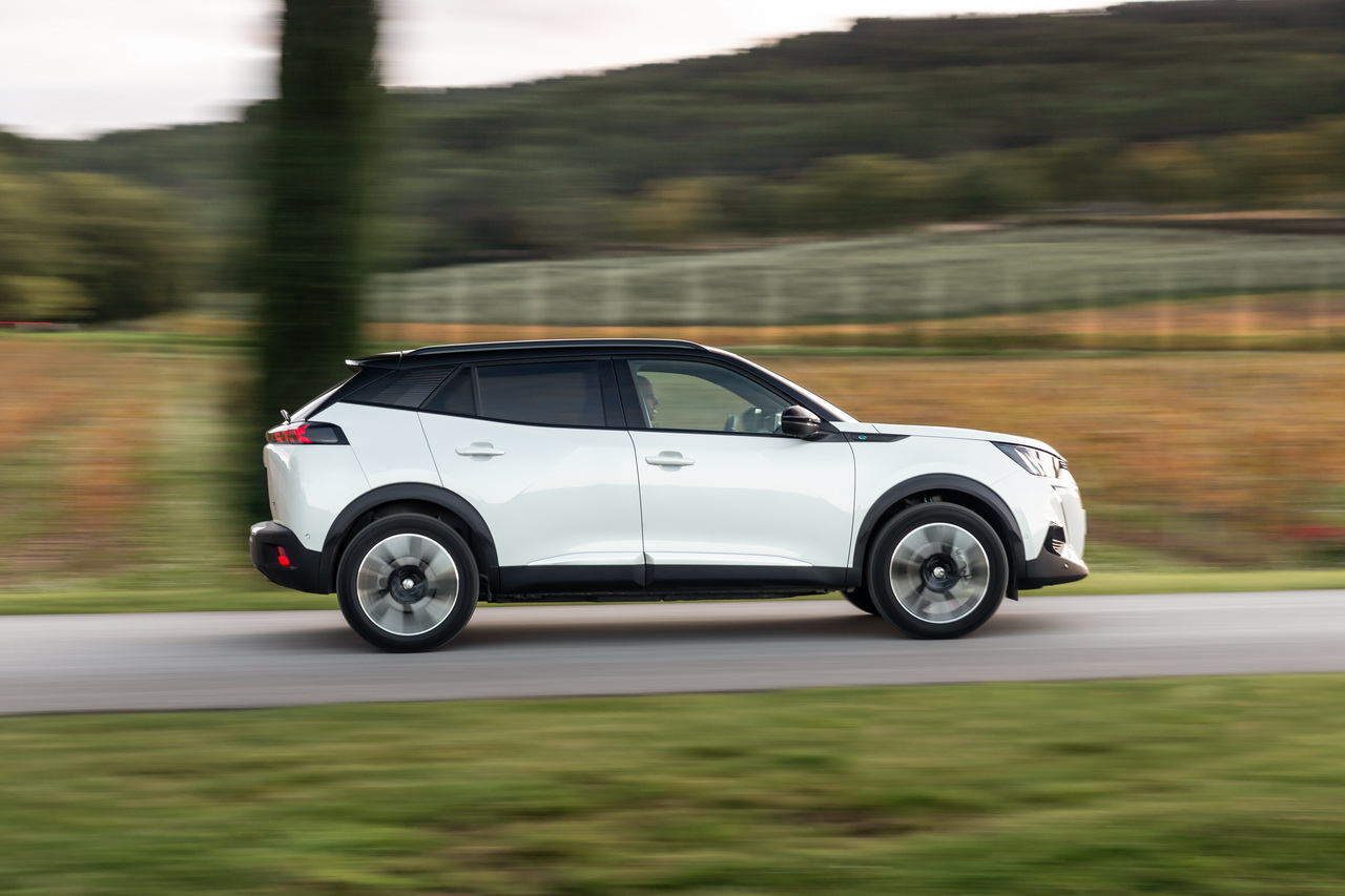 Diaporama et photos - Essai Peugeot 2008 électrique : faut-il craquer ...