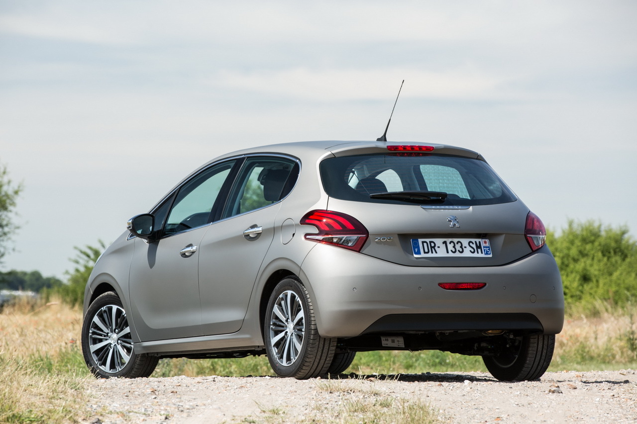 Diaporama et photos - Guide d'achat : toutes les Peugeot 208 à l'essai ...