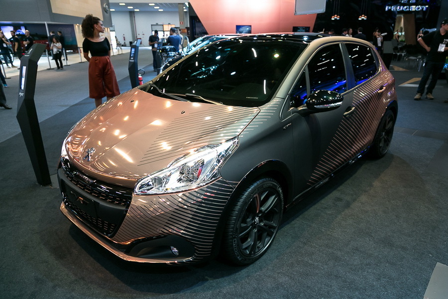 Photo 7 - 3/4 avant Peugeot 208 Pyrit Concept - Peugeot 208 Pyrit ...