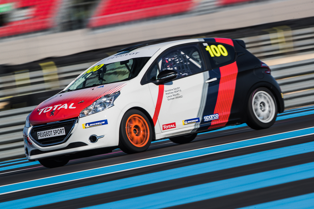 Diaporama et photos - Revivez nos 12H du Castellet en Peugeot 208 ...
