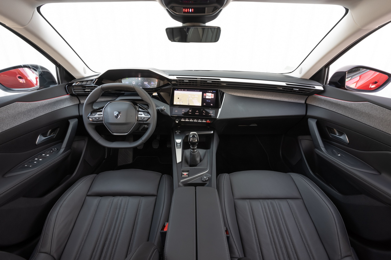 Photo 24 - interieur Peugeot 308 SW 2022 - Guide d'achat. Toutes les ...