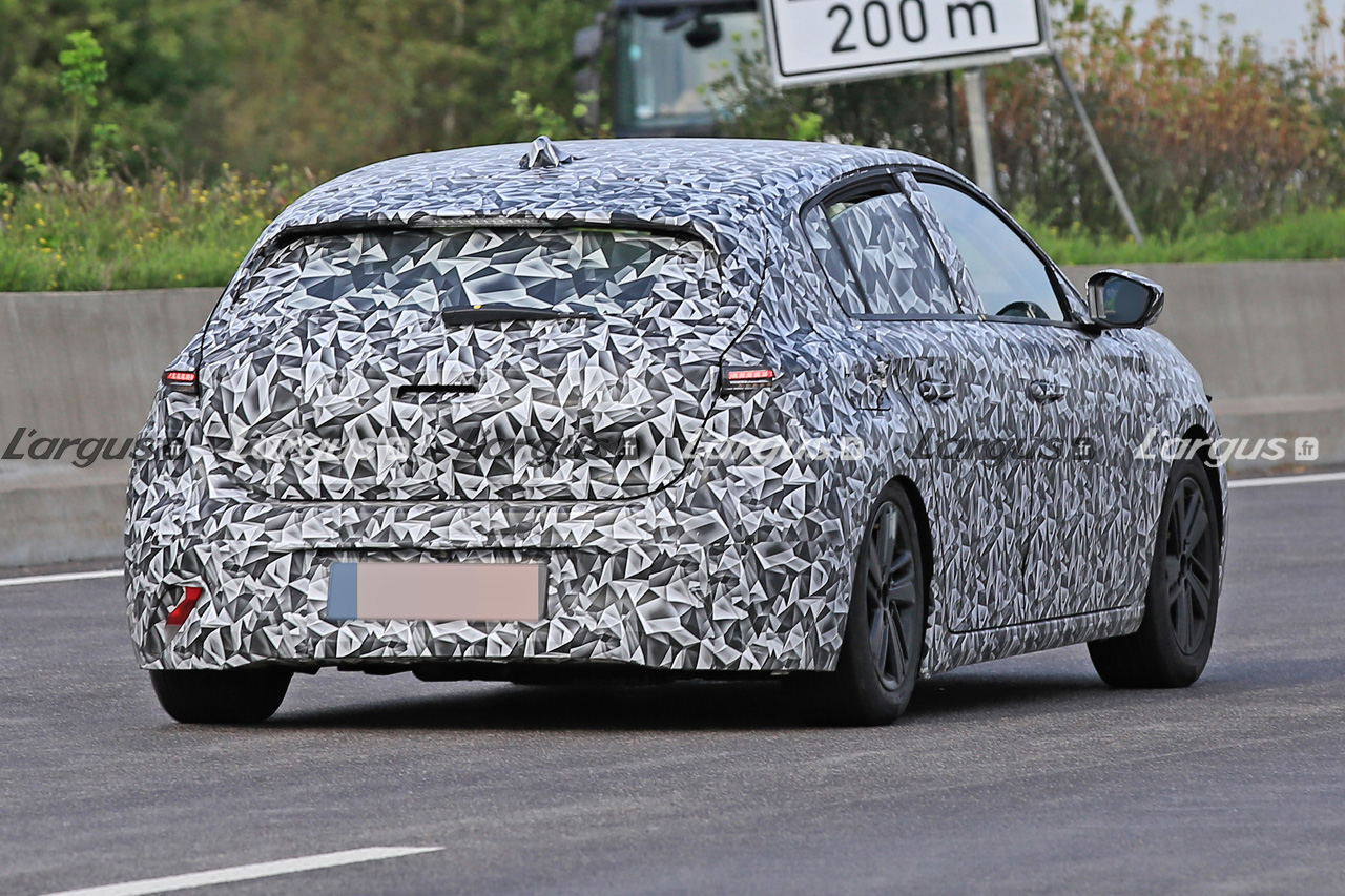 Photo 7 - peugeot 308 2021 emp2 - Peugeot 308 (2021). Une silhouette très BMW Série 1