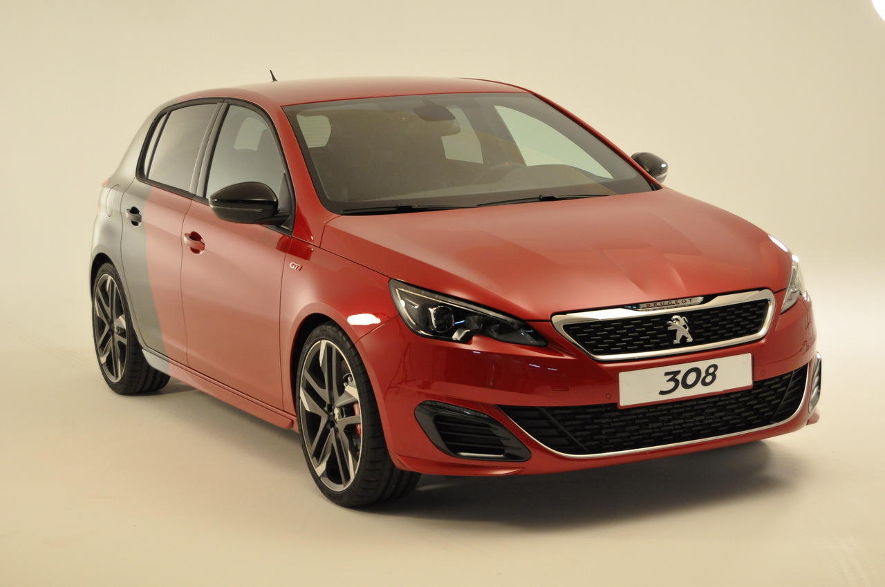 Peugeot 308 GTi by Peugeot Sport : premières photos + vidéo officielle