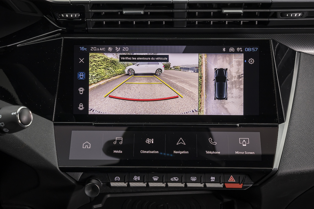 Photo 28 - Caméra de recul Peugeot 308 2021 - Essai comparatif : la ...