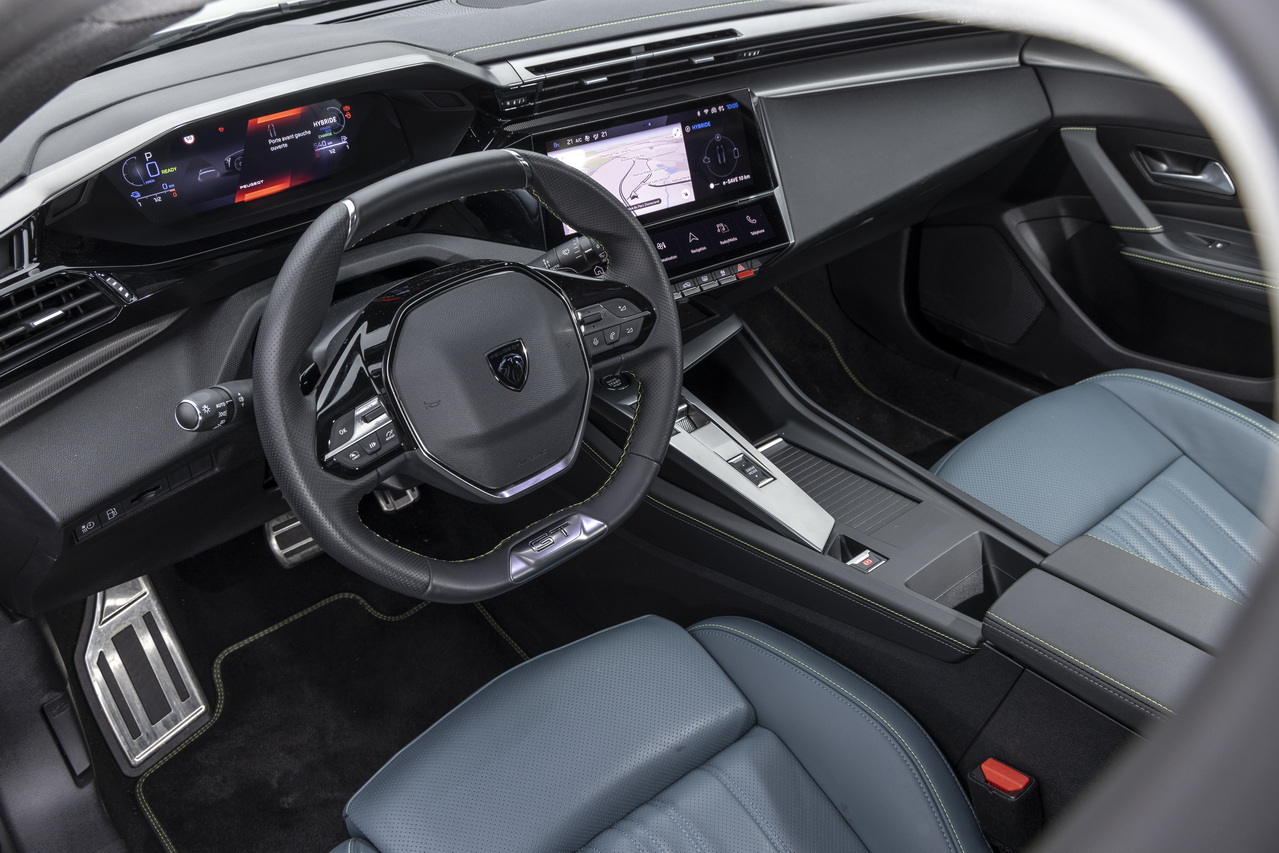 Bilan essai Peugeot 308 hybride, fiche technique et prix