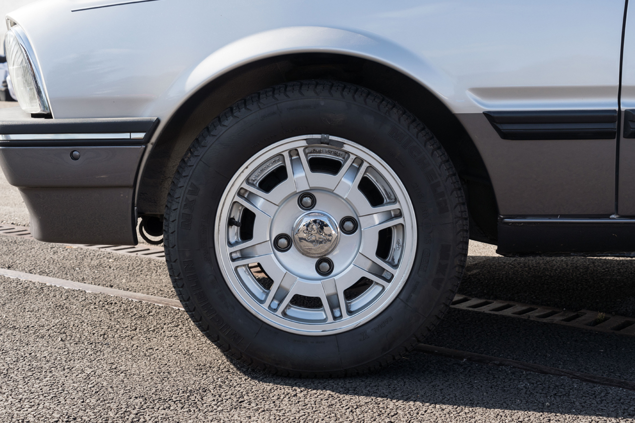 Diaporama et photos - Peugeot 505 Turbo Injection. Une vraie sportive à ...