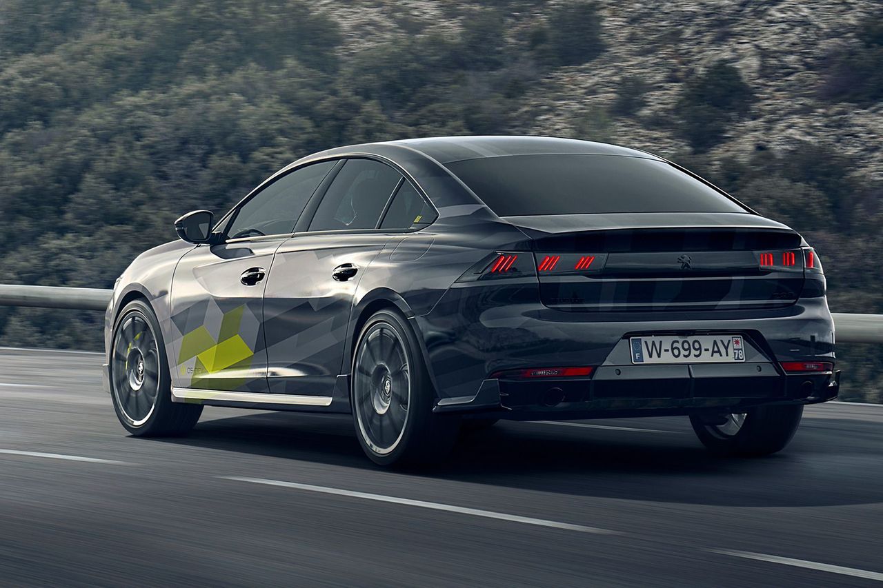 Photo 2 - Peugeot 508 Peugeot Sport Engineered sur route ouverte ...