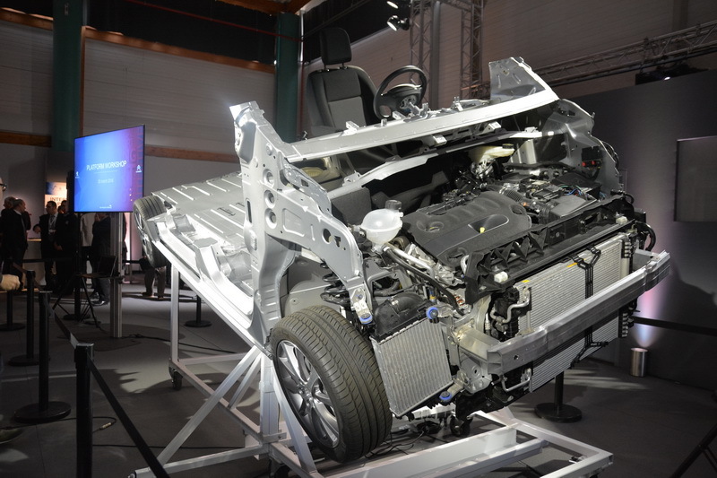 Les nouveaux Peugeot Expert et Citroën Jumpy passent à l'offensive