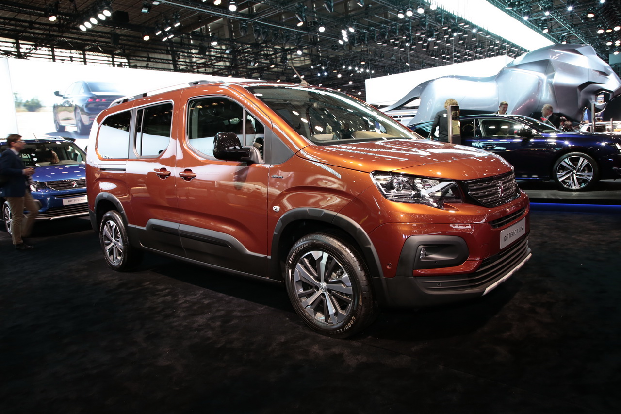 Peugeot Rifter Long : le Rifter à 7 places enfin à Paris - Photo #1 - L ...