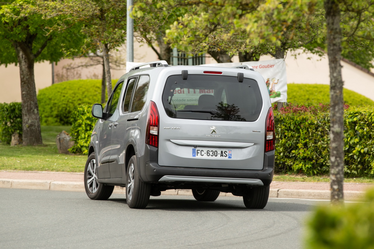 Diaporama et photos - Essai Peugeot Rifter Long : sept vraies places ...
