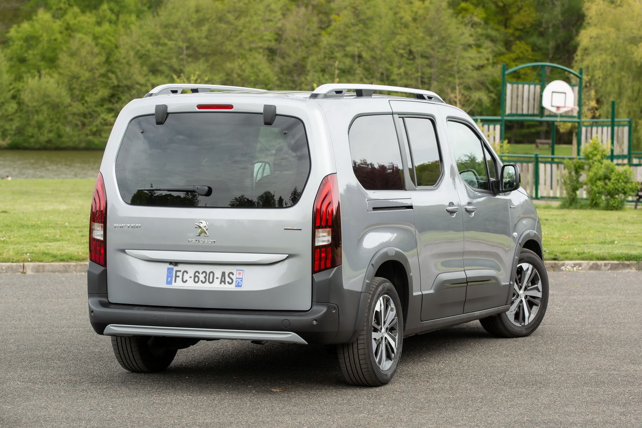 Photo 15 - peugeot rifter long Gt Line BlueHDI 130 EAT8 - Essai Peugeot ...