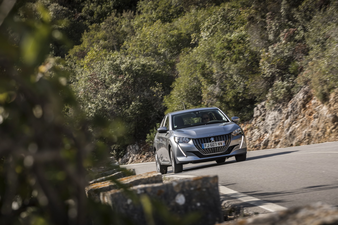 Diaporama et photos - Essai Peugeot 208 1.2 PureTech 75 : le test de la ...
